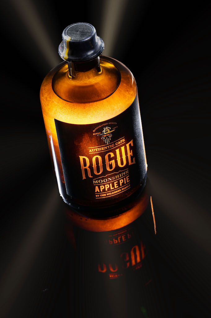ROGUE APPLE PIE MOONSHINE – 750ml – Refuel Station Liquor Boutique